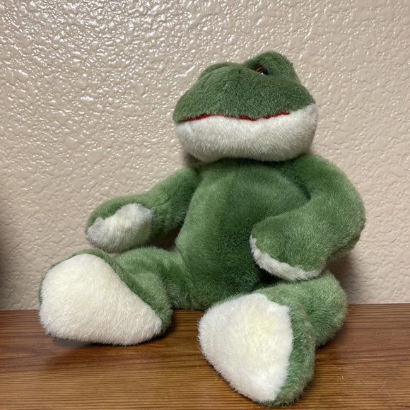 Russ | Toys | Russ Berrie Fraggles Plush Green Frog Stuffed Animal ...